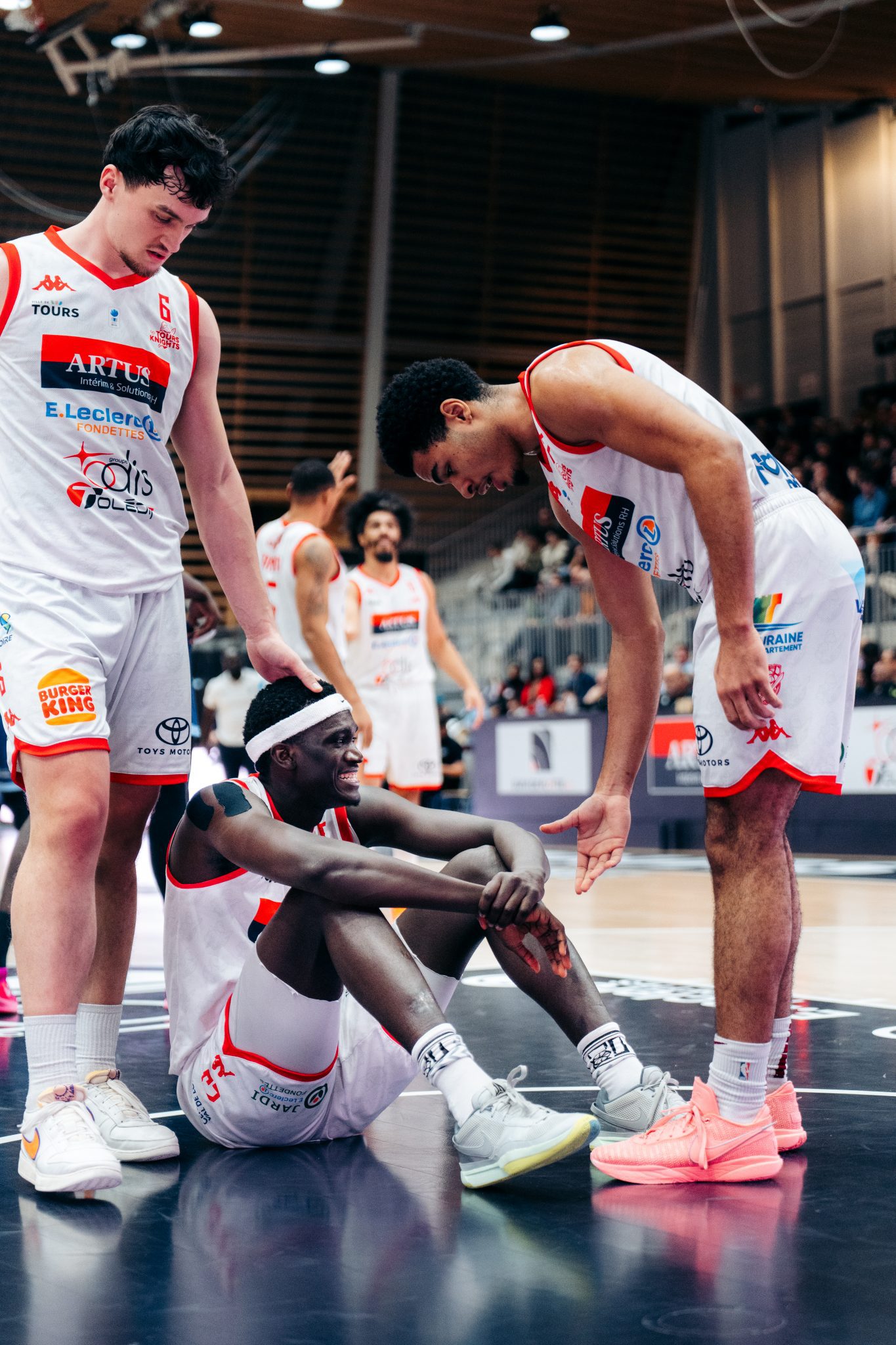 RÉSUMÉ 16e JOURNÉE DE CHAMPIONNAT : TMB - CHARTRES - TMB | TMB