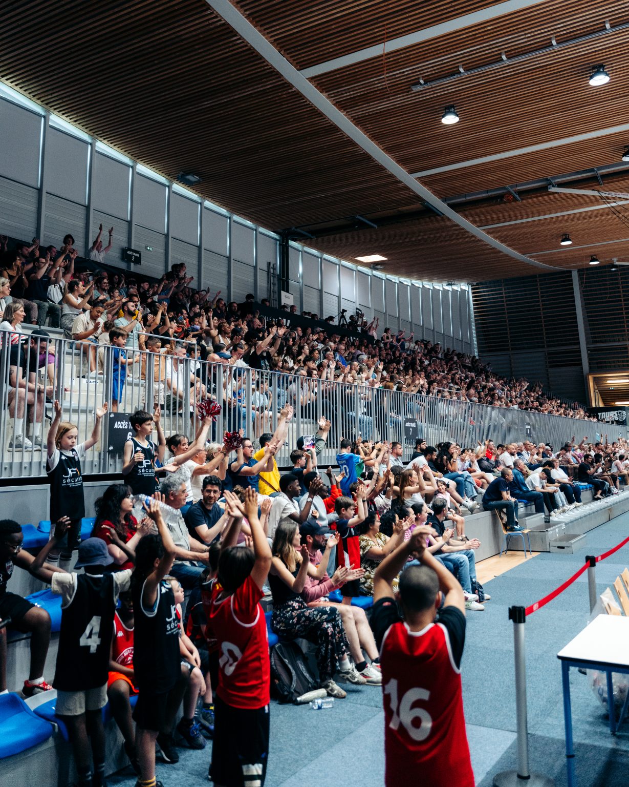 PLAYOFFS 2026 – COMMENT RESERVER VOS PLACES ? - TMB | TMB